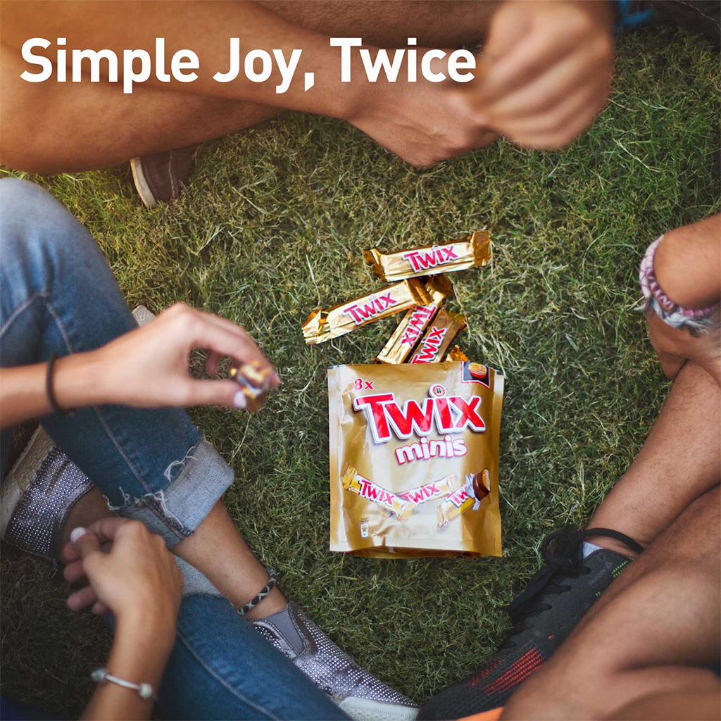 Twix® Minis (15pcs) Pouch 300g x12 | Snack Circus INC